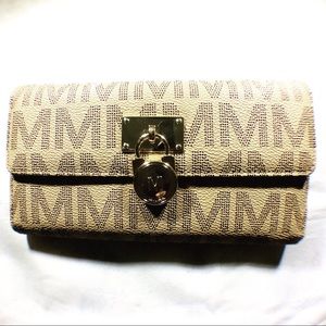 Milan | Bags | Crossbody Bag And Wristlet | Poshmark
